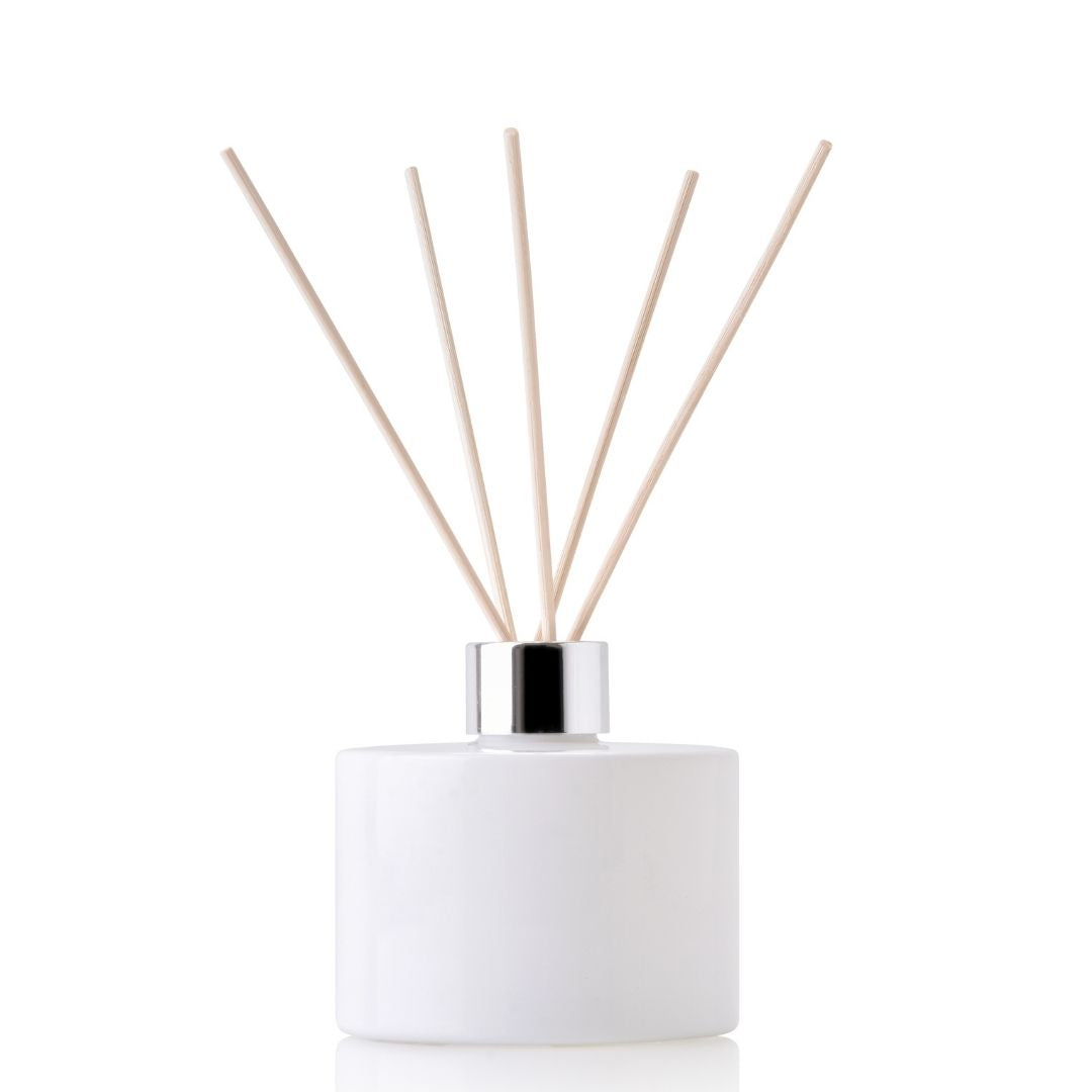 White Glass Reed Diffuser – Natural Good Life